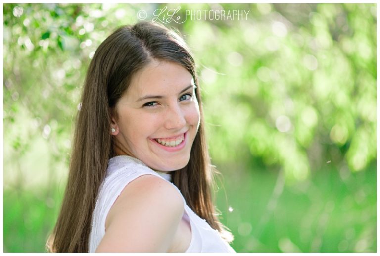 Maddy- Denver Senior Photographer - photolilo.com